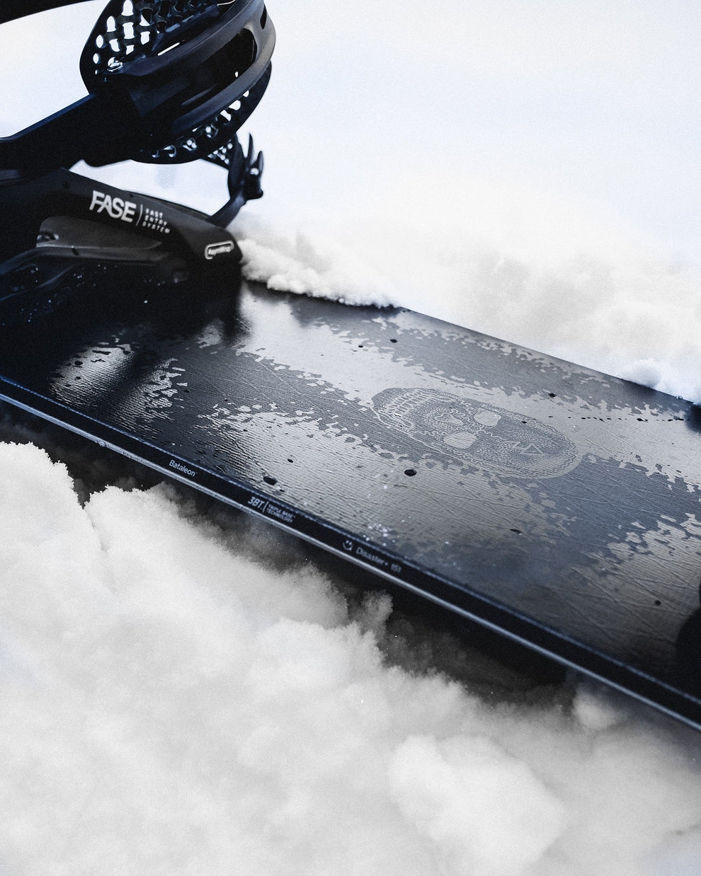 Bataleon Disaster+ Snowboard 2025/2026 – Bataleon US