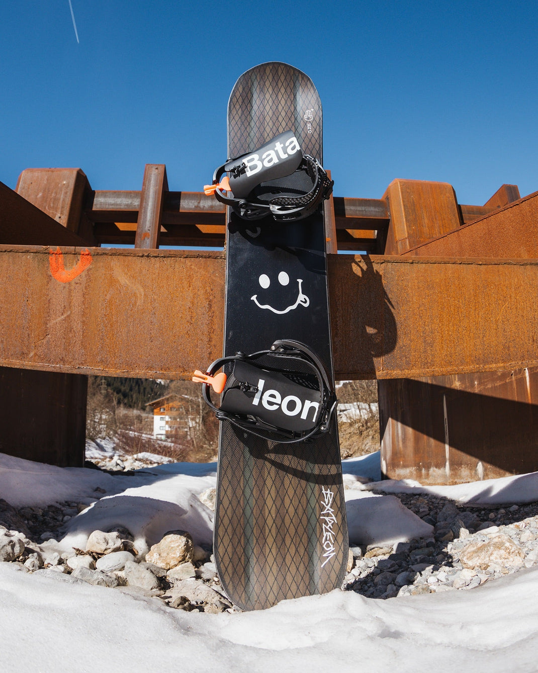 Understanding Snowboard Shapes – Bataleon US