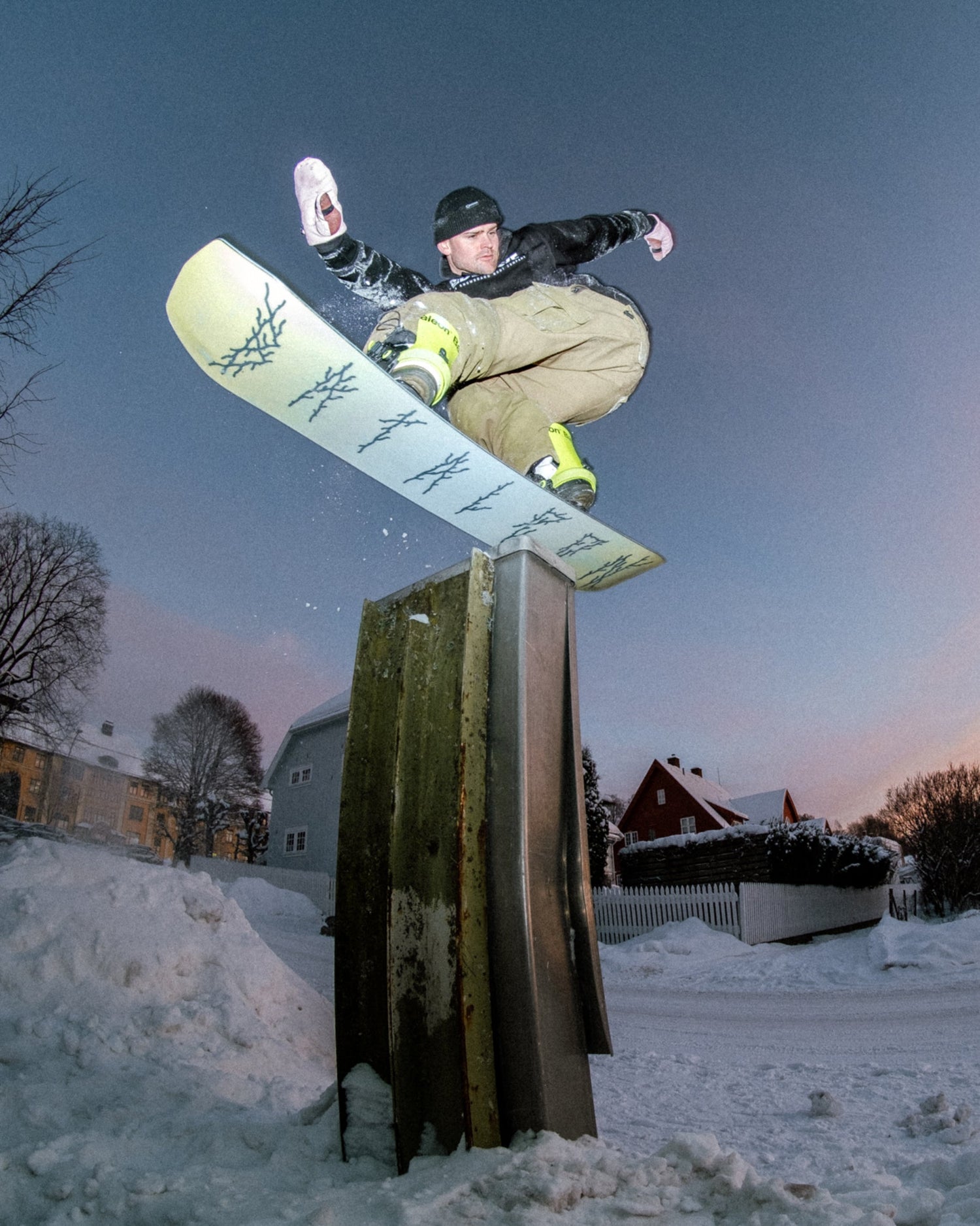 Snowboard Flex Guide - How to Choose the Perfect Flex | Bataleon ...